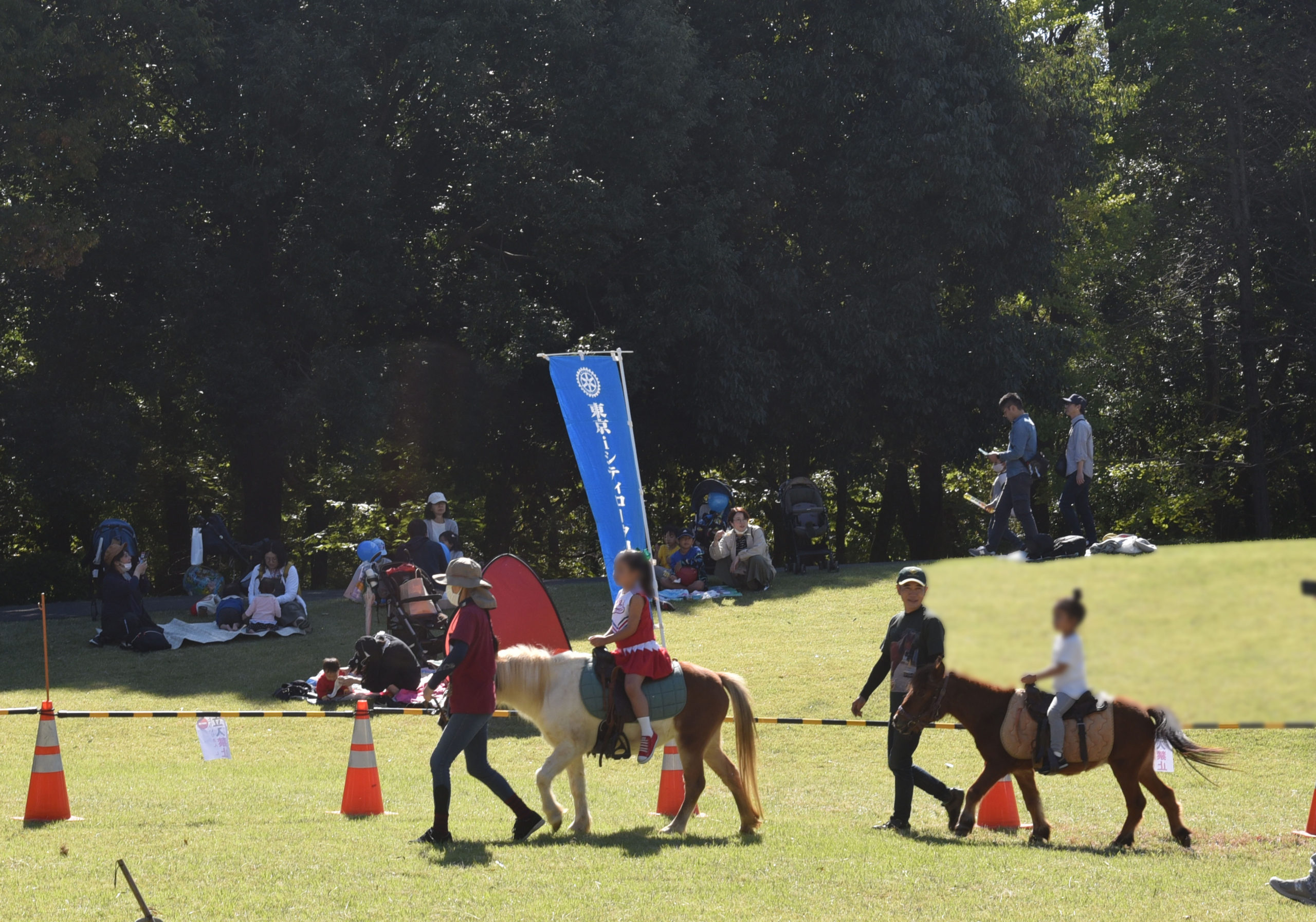 iシティRC：ポニー乗馬体験 – 国際ロータリー第2750地区_奉仕プログラム委員会